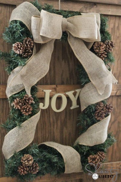 DIY Rectangle Christmas Wreath - Shanty 2 Chic