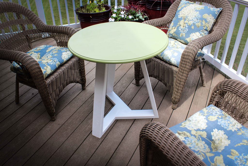 Simple Round Table - Shanty 2 Chic
