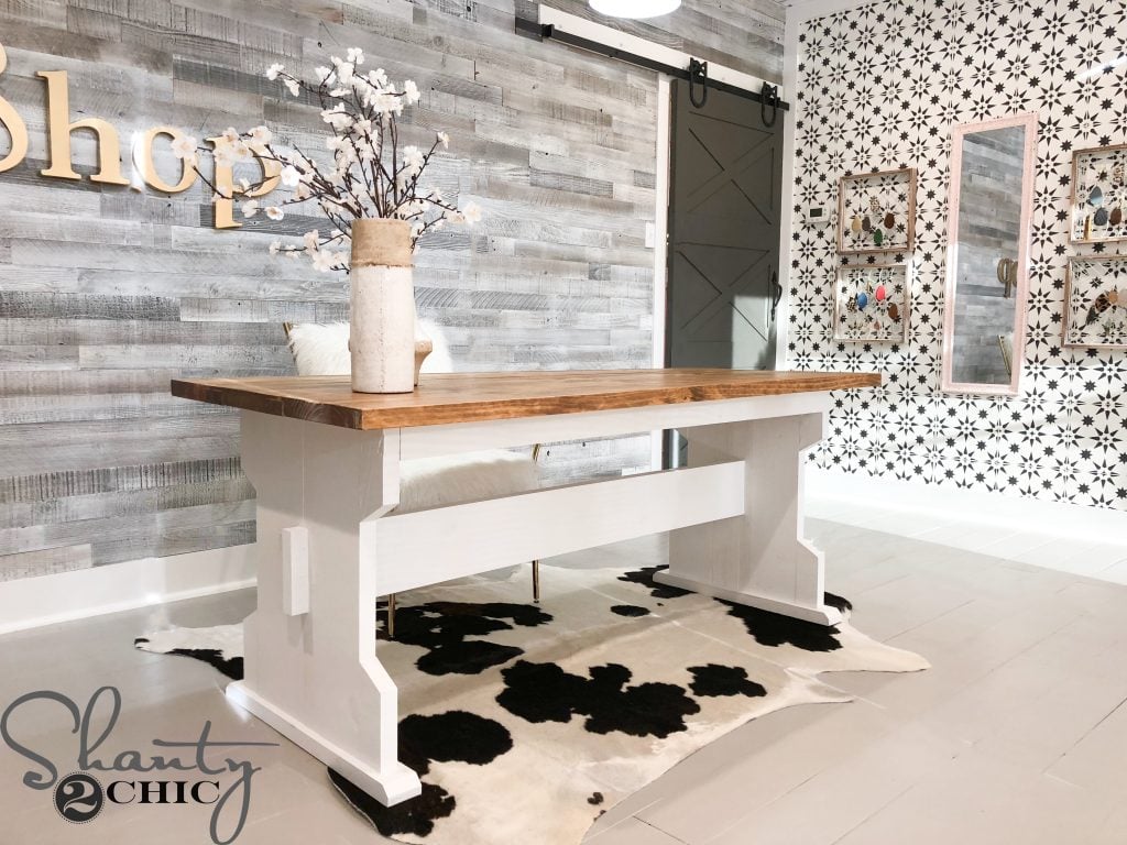 DIY Pew Bench Farmhouse Table - Free Plans & Video Tutorial