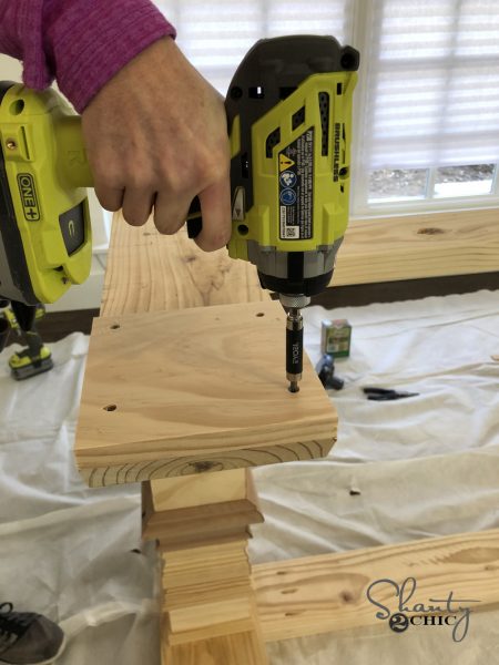 DIY Farmhouse Pedestal Table - Free Plans & Video Tutorial