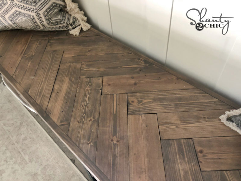 DIY Beefy Hairpin Bench - Shanty 2 Chic