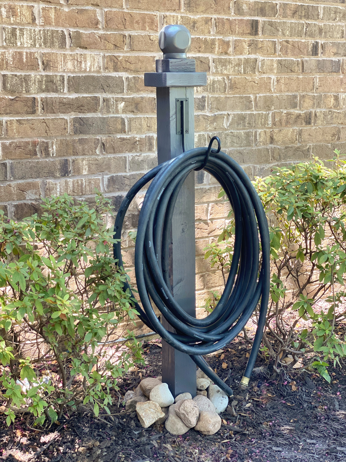 DIY Water Hose Post - Shanty 2 Chic