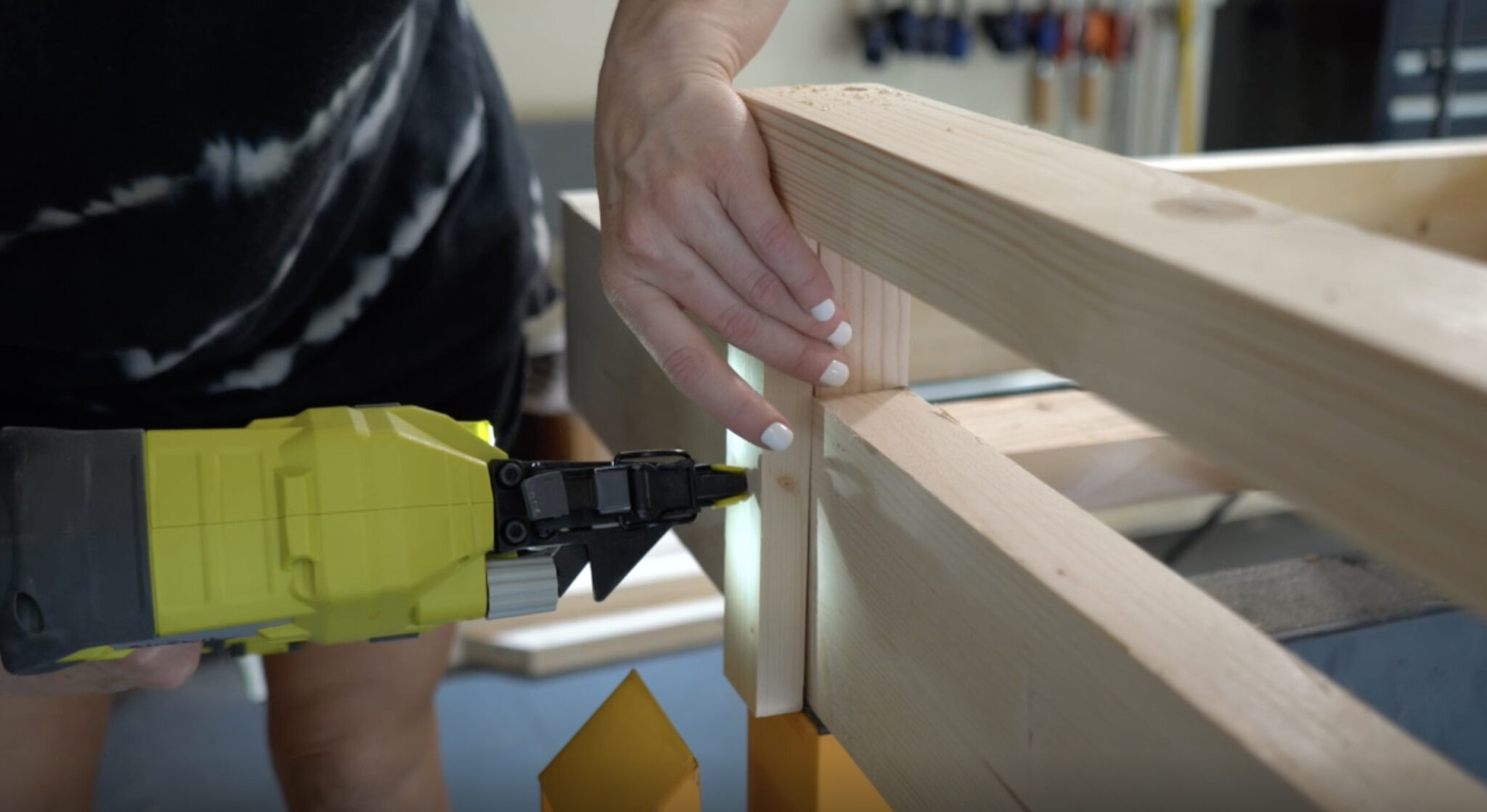 How to Build an Outdoor Lounge Chair - Shanty 2 Chic