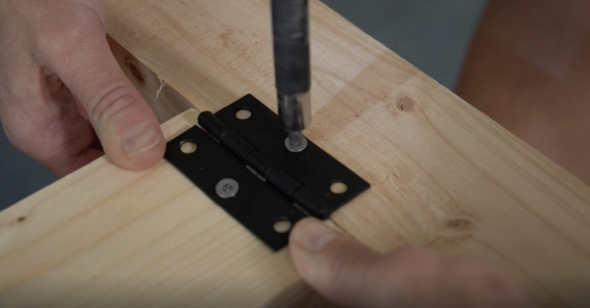 How to Build an Outdoor Lounge Chair - Shanty 2 Chic