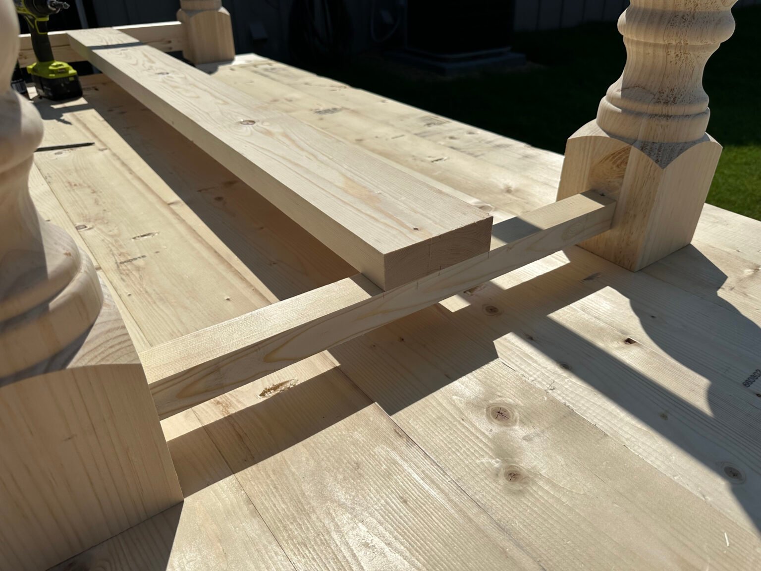 How to Build a Dining Table: Free DIY Woodworking Plans - Shanty 2 Chic